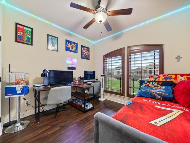 3110 Cowboys Court