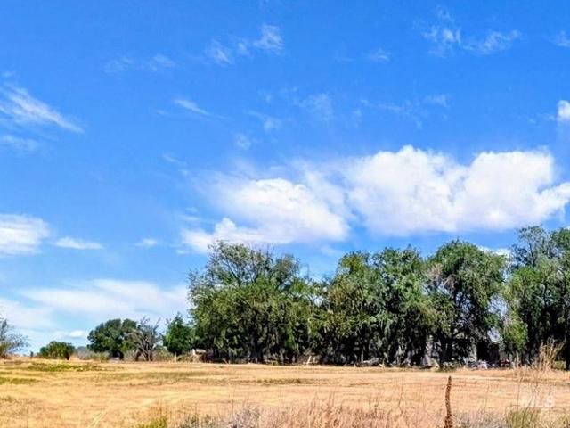 3110 E Hubbard Rd, Meridian, ID 83642