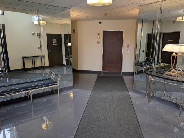 3110 Pheasant Creek Dr, Unit 101, Northbrook, IL 60062 | Compass