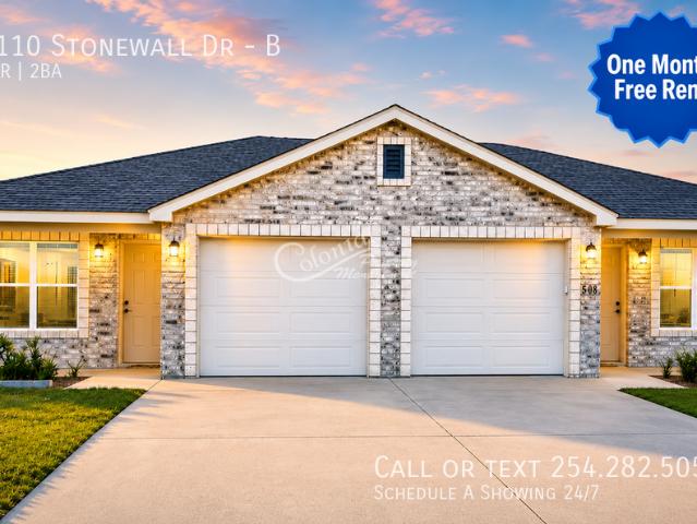 3110 Stonewall Dr, 3 beds, 2 full baths
