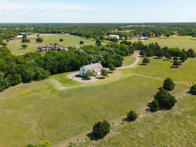 3110 W Waterloo Rd, Edmond, OK 73025