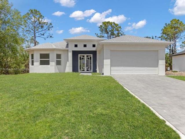 3110 48th St, Lehigh Acres, FL 33971