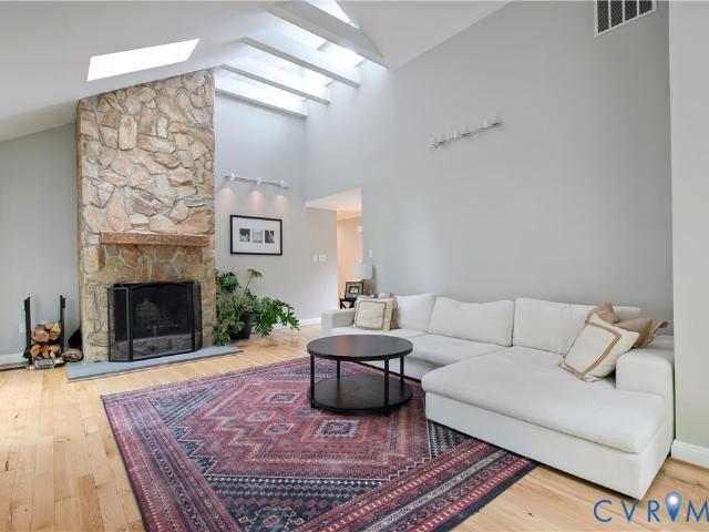 3111 Middlewood Road