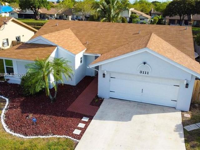 3111 NW 107th Dr, Sunrise, FL 33351