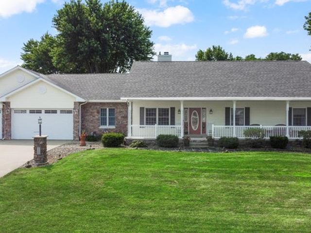 3111 N Cha Mar Hills Dr, La Porte, IN 46350