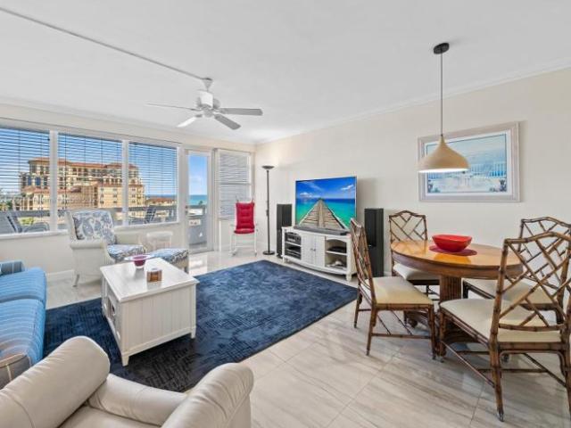 3111 N Ocean Dr #704, Hollywood, FL 33019