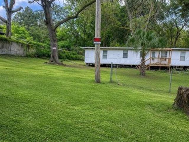 3111 NE 167th Pl, Citra, FL 32113