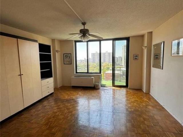 3111 Ocean Parkway # 12F