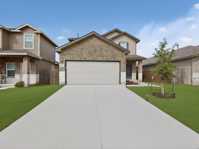 3111 Buttercup Byu, San Antonio, TX 78245