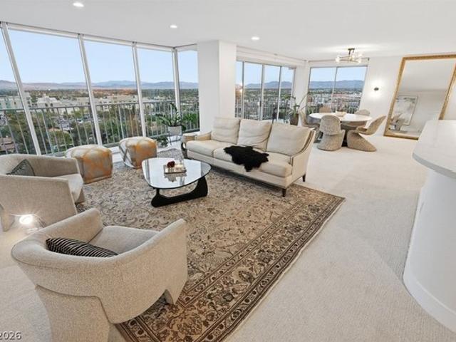 3111 Bel Air Dr Unit 15D, Las Vegas, NV 89109