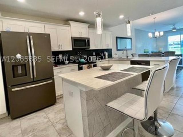 3111 Paradox Unit 104, Kissimmee, FL 34746