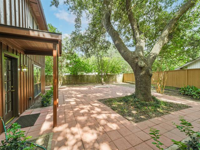 3111 Rockyridge Drive