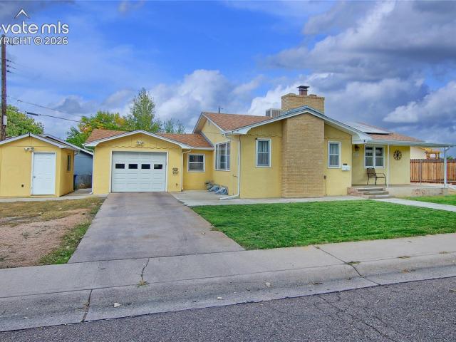 3111 Royal Avenue