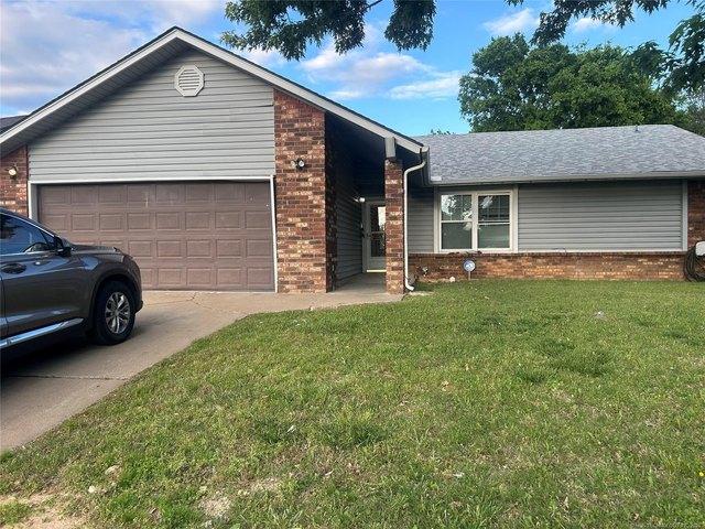 3111 S 149th East Ave, Tulsa, OK 74134