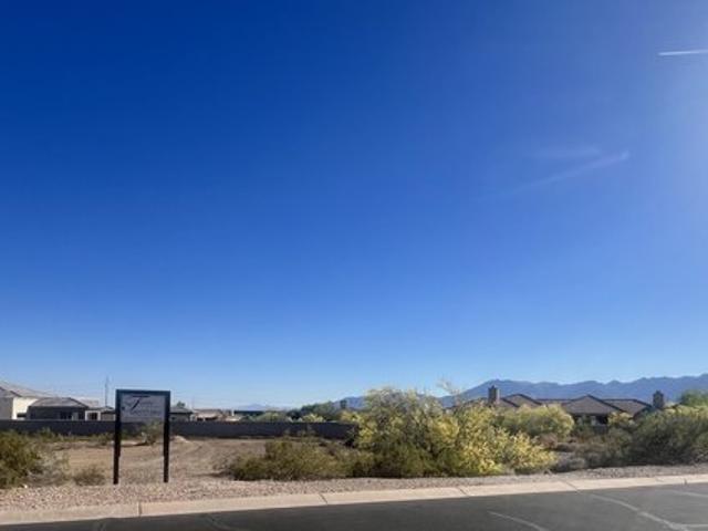 3111 W Glenhaven Dr Unit 42, Phoenix, AZ 85045