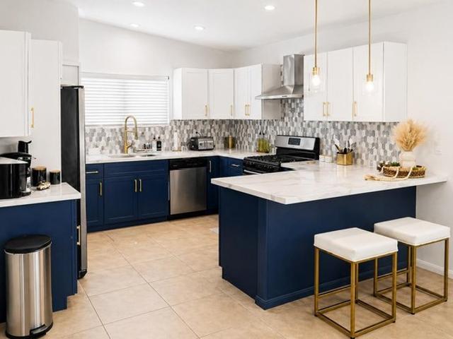 31125 Whispering Palms Trl, Cathedral City, CA 92234