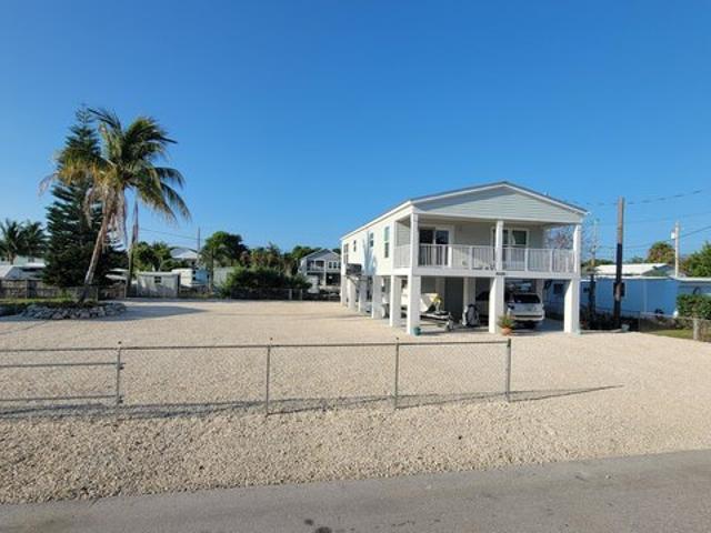 31128 Avenue G, Big Pine Key, FL 33043