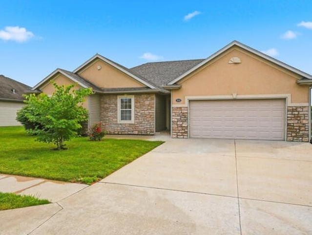 3112 Ballard Mill Dr, Columbia, MO 65203