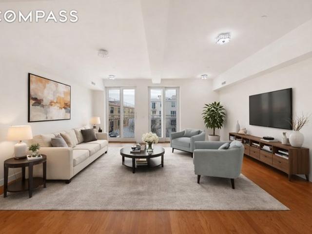 3112 Emmons Ave Unit 206, Brooklyn, NY 11235