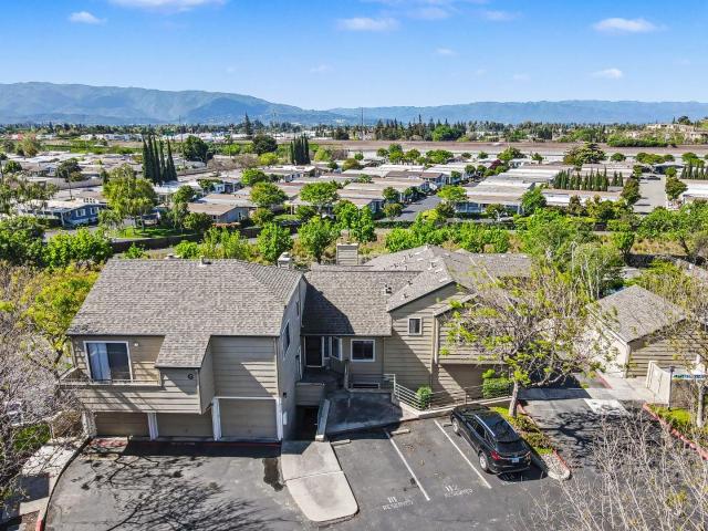3112 Heather Ridge Drive