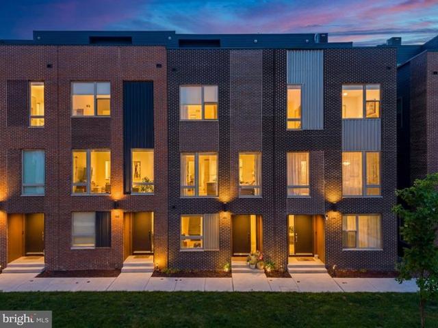 3112 Pierview Ln, Philadelphia, PA 19125