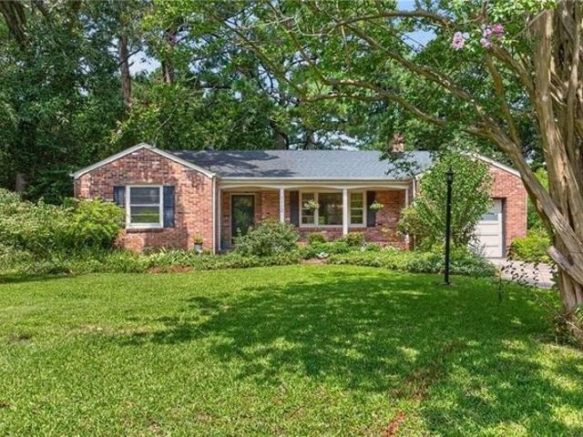 3112 Rolen Dr, Portsmouth, VA 23703
