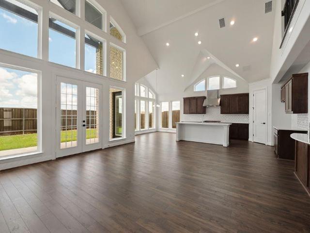 3112 Sawbuck Lane