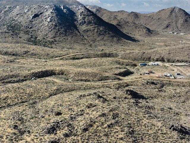 3112 W Castle Springs Rd, Golden Valley, AZ 86413