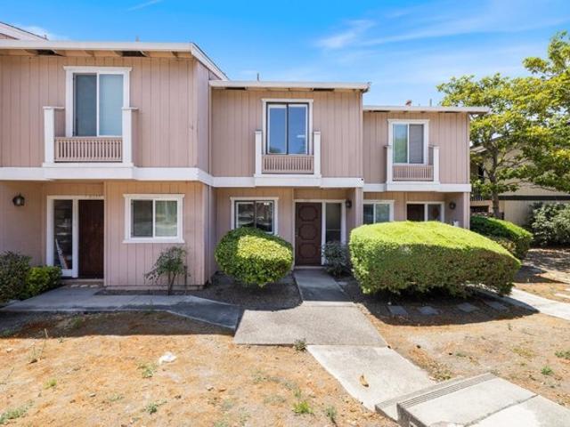 31131 Alvarado Niles Rd, Union City, CA 94587