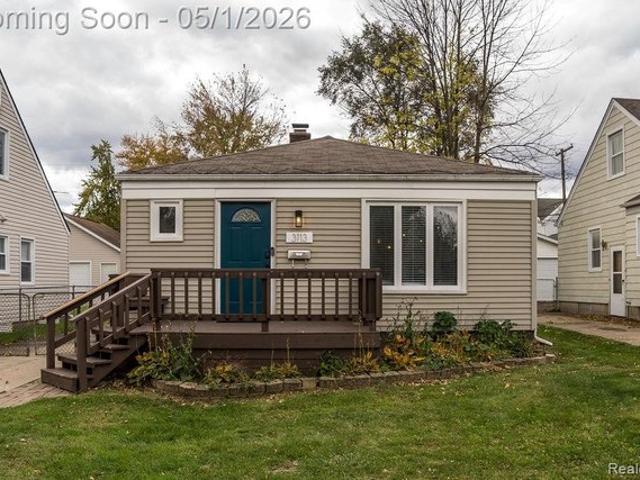 3113 Buckingham Ave, Berkley, MI 48072