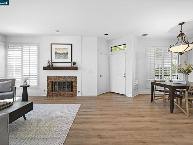3113 Lakemont Dr 1