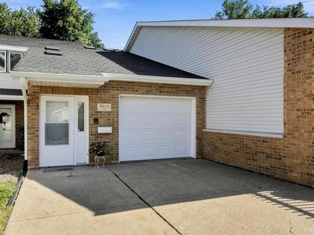 3113 Pasadena Ct Unit 34, Dubuque, IA 52001