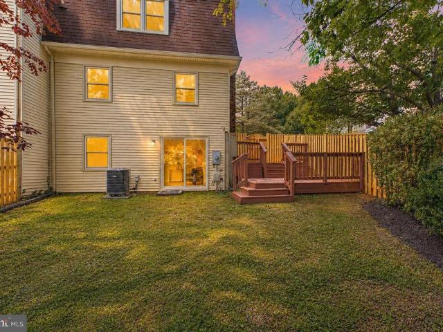 3113 Pebble Hill Lane