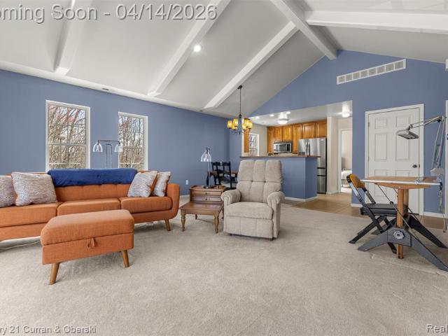 3113 Primrose Lane