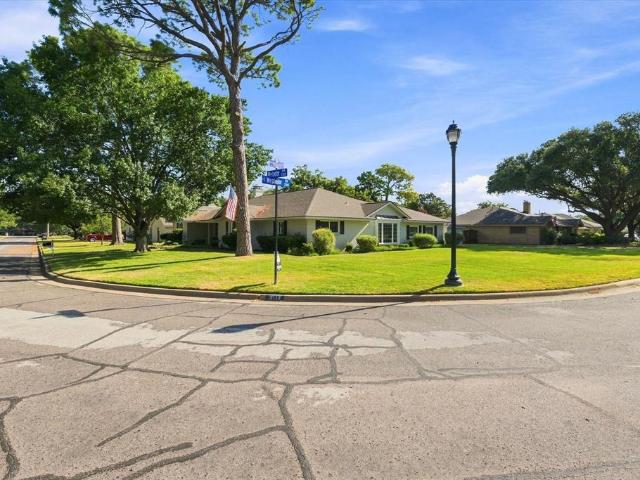 3113 Westador Drive