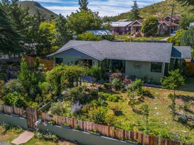 311 15th Terrace, Bisbee, AZ 85603