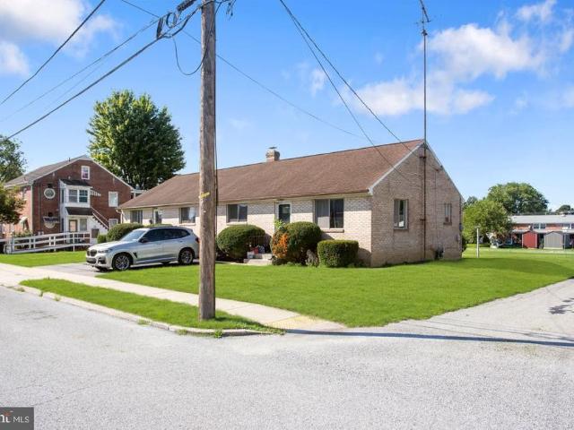 311 & 315 Fleming Avenue