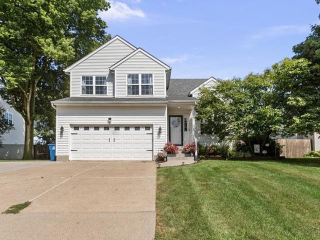 311 8th Ave, Hampton, IL 61256
