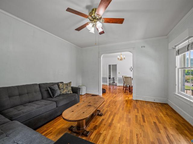 311 8th Street NW