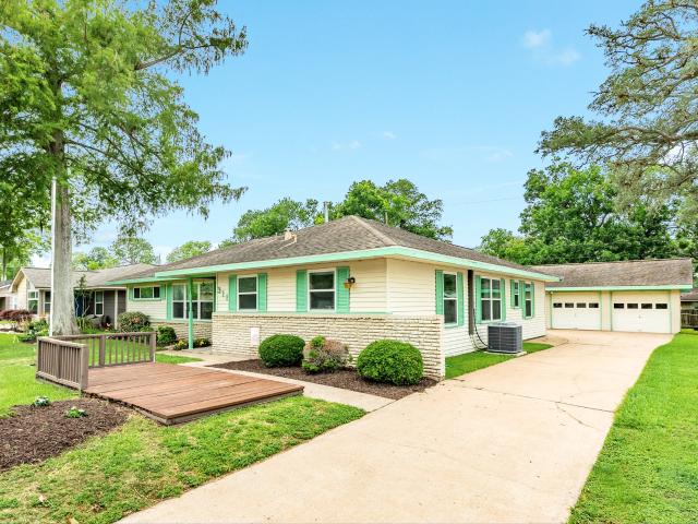 311 Carnation Street