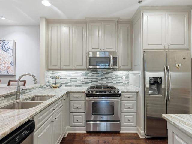 311 Chenal Woods Drive # 311