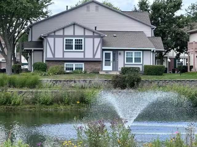 311 Cherrywood Ct, Vernon Hills, IL 60061 MLS #12476513