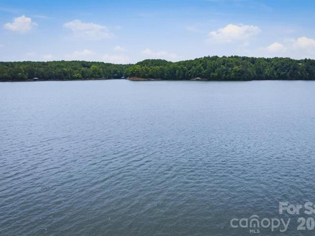311 Crest View Dr S Unit 92, Nebo, NC 28761