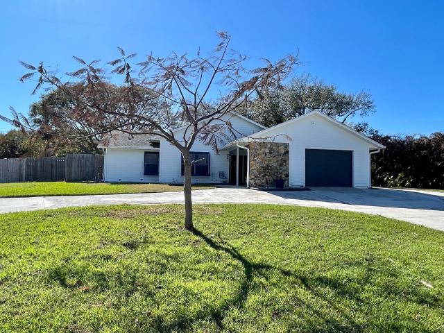 311 Anchor Way, St. Lucie Village, FL 34946 | MLS #R11166 | Compass