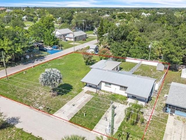 311 and 313 N Arcadia Ave, Arcadia, FL 34266