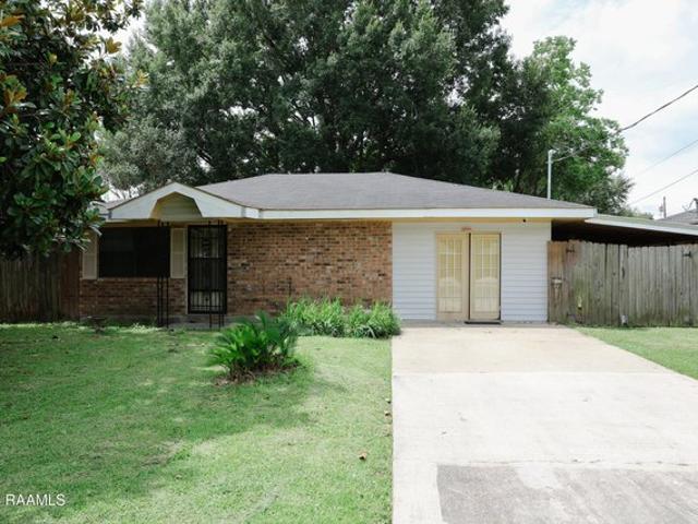 311 Auburn Dr, Carencro, LA 70520