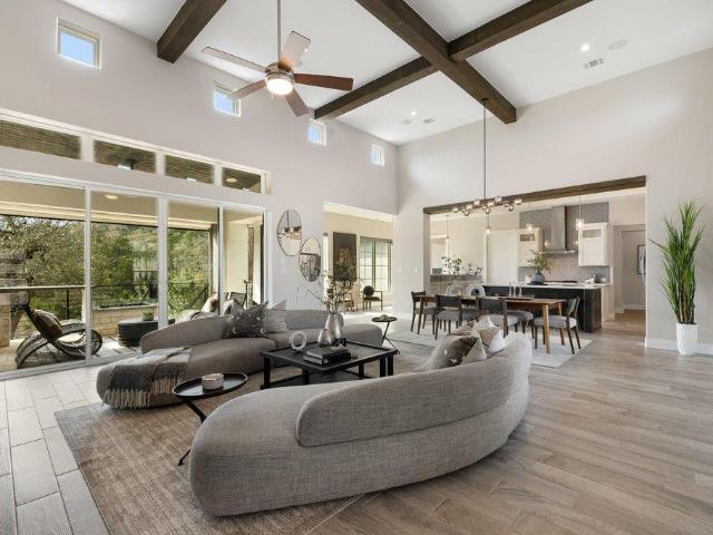 311 Bowcross Pt