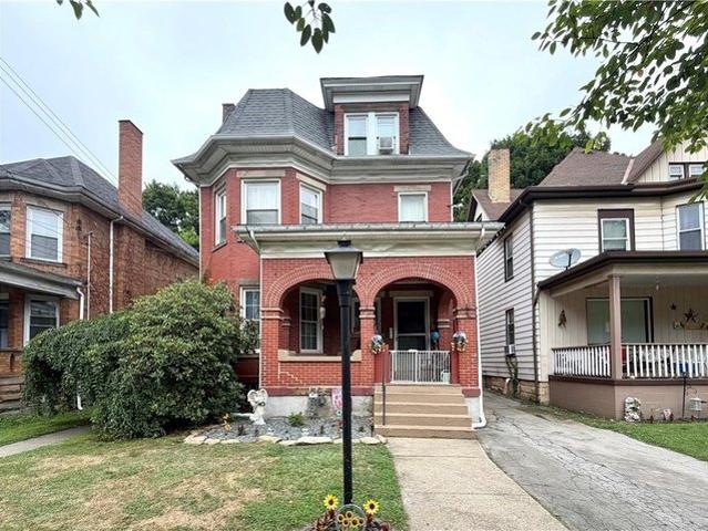 311 Boyles Ave, New Castle, PA 16101