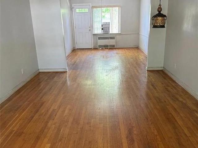 311 Bay 11th Street