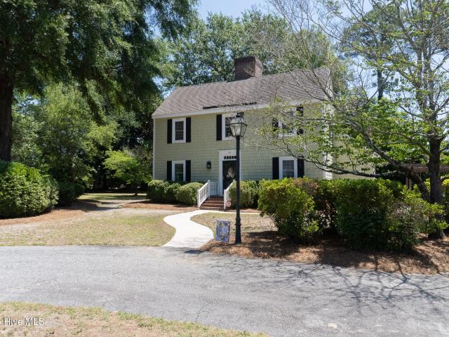 311 Doll Street